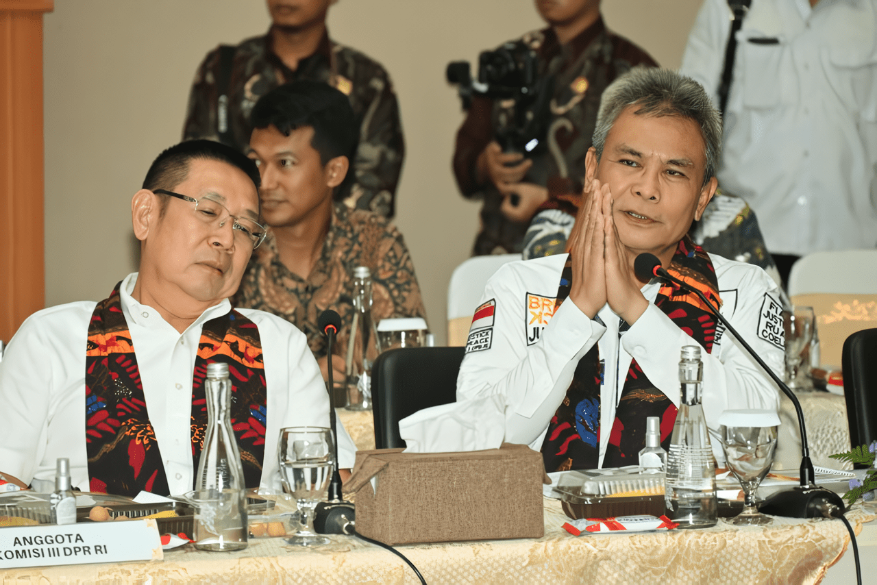 Johan Budi: Penegak Hukum Nakal Perlu Dipidanakan - EMedia DPR RI Johan Budi: Penegak Hukum Nakal Perlu Dipidanakan - EMedia DPR RI