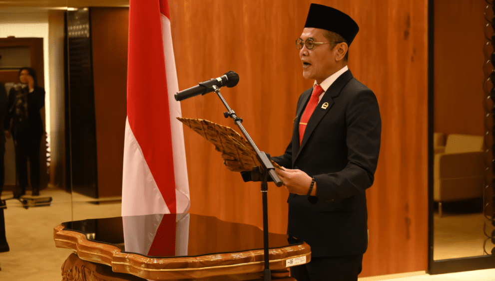 Setjen DPR Lantik Perisalah Legislatif Ahli Madya - EMedia DPR RI