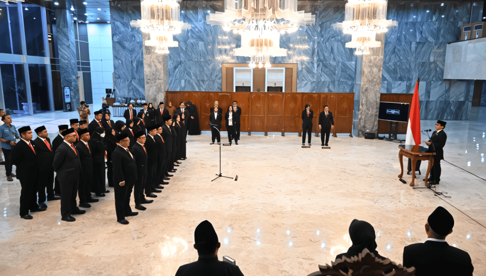 Wujudkan Parlemen Modern, Sekjen DPR Lantik 25 Pejabat di Sekretariat ...