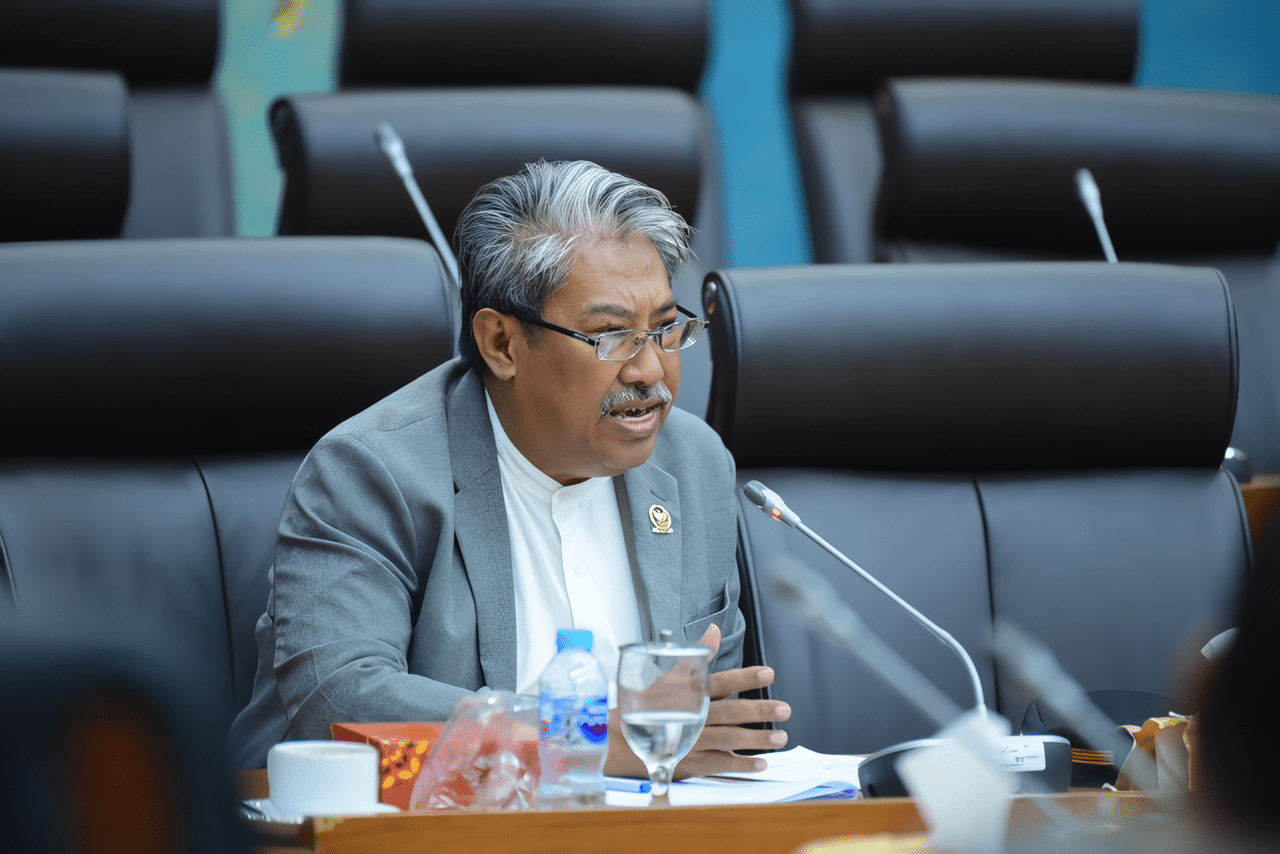 Legislator Desak Pemerintah Umumkan Hasil Audit Kelayakan Smelter PT ITTS - EMedia DPR RI