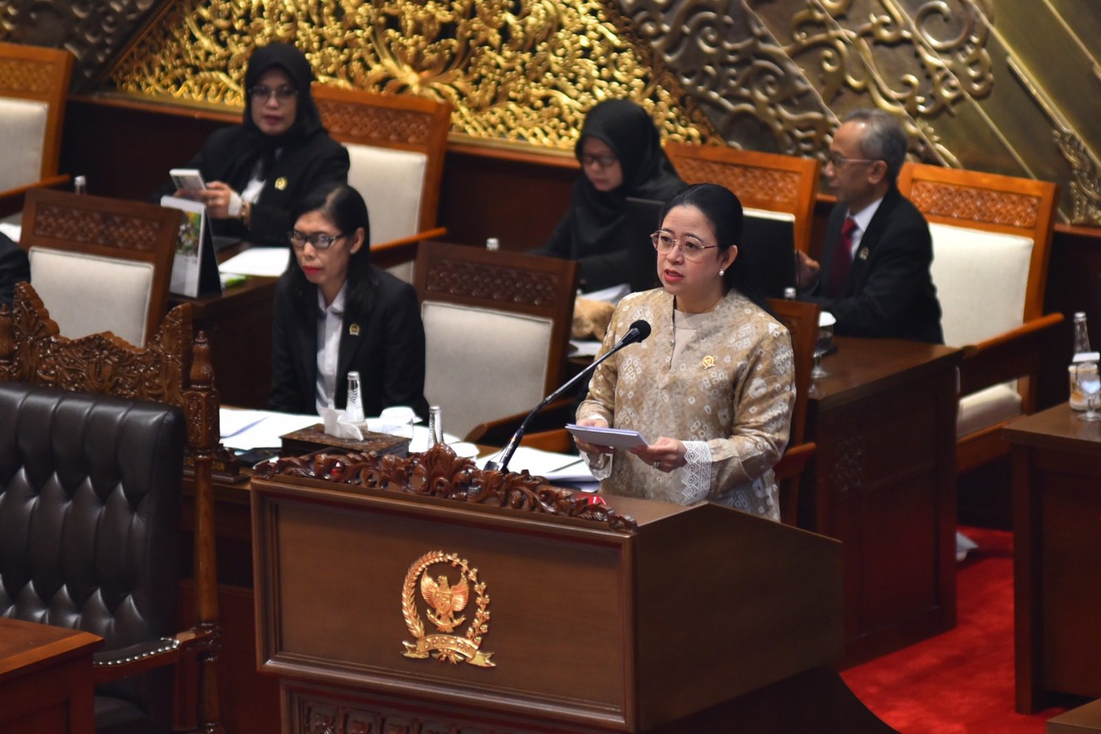 Tutup Masa Sidang, Puan Singgung Fenomena ‘No Viral No Justice ... Tutup Masa Sidang, Puan Singgung Fenomena ‘No Viral No Justice ...