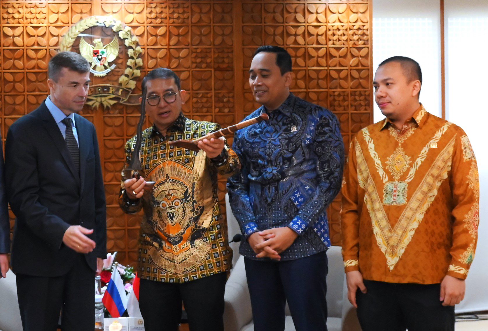 Perkuat Kerja Sama dan Dialog, BKSAP Sambut Baik Undangan Pertemuan ... Perkuat Kerja Sama dan Dialog, BKSAP Sambut Baik Undangan Pertemuan ...