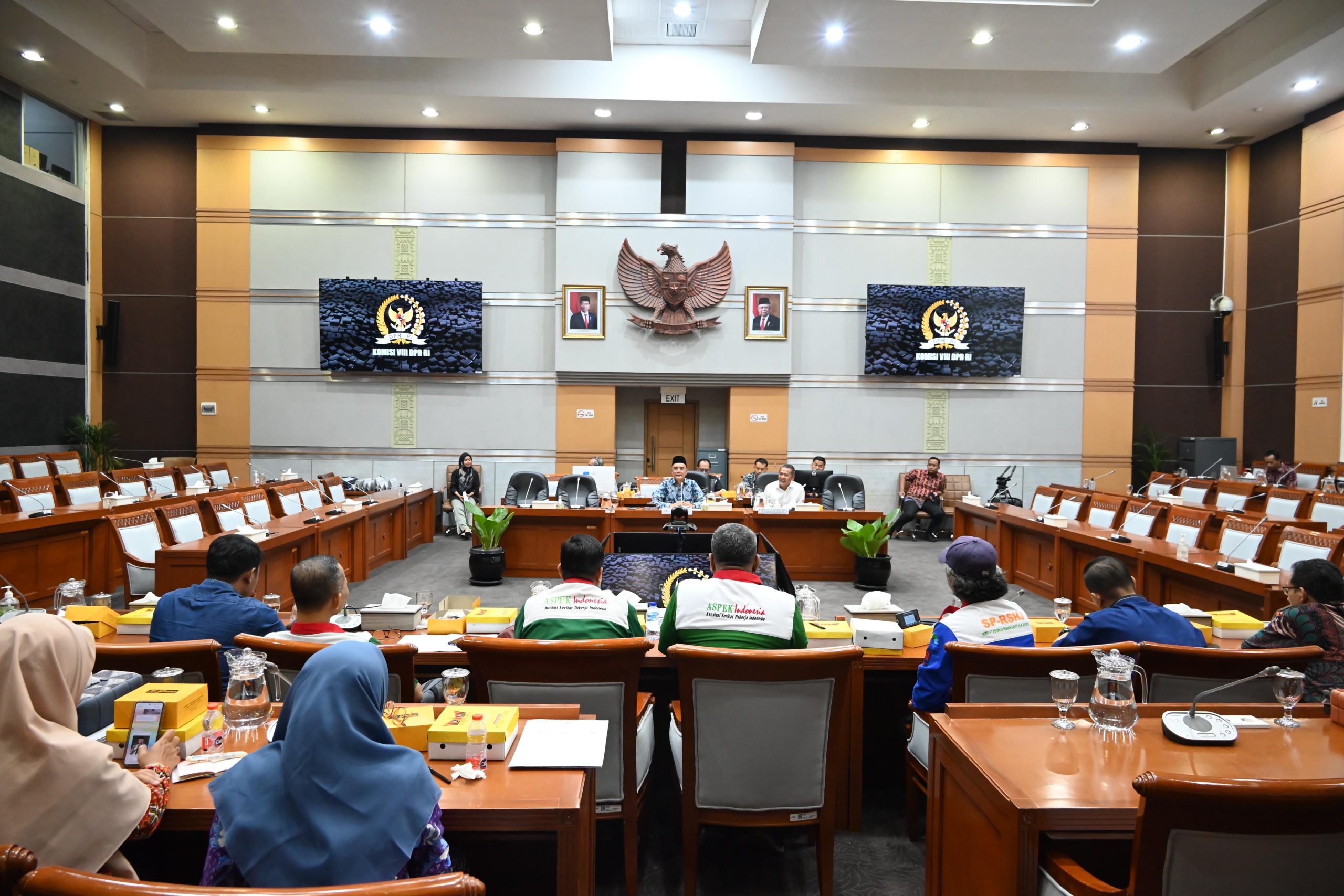 Kondisi Keuangan Minus, Komisi VIII Dorong Penyelesaian Tunggakan Gaji ...