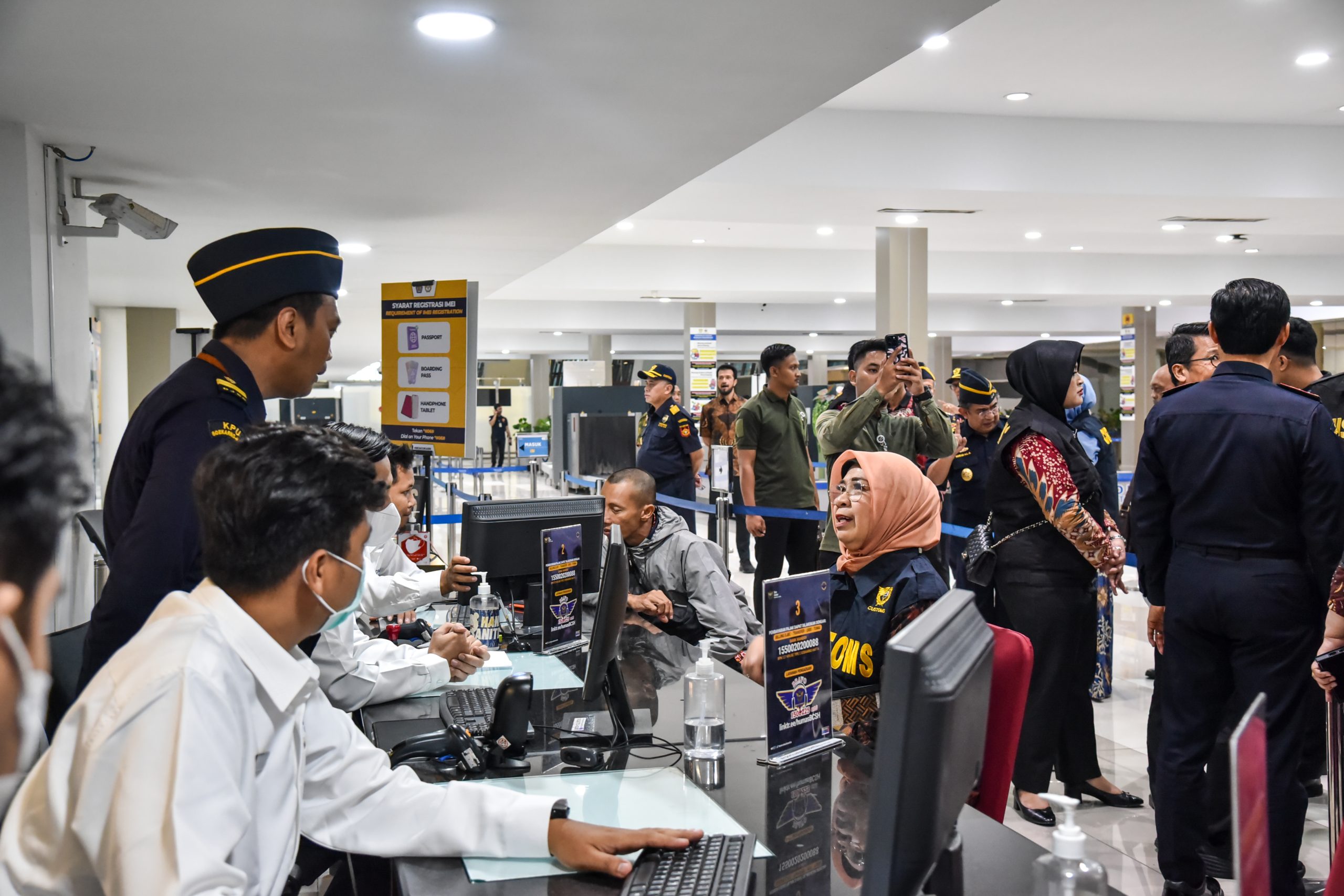 Andi Yuliani Paris Dorong Integrasi E-Custom Declaration di Bandara ...