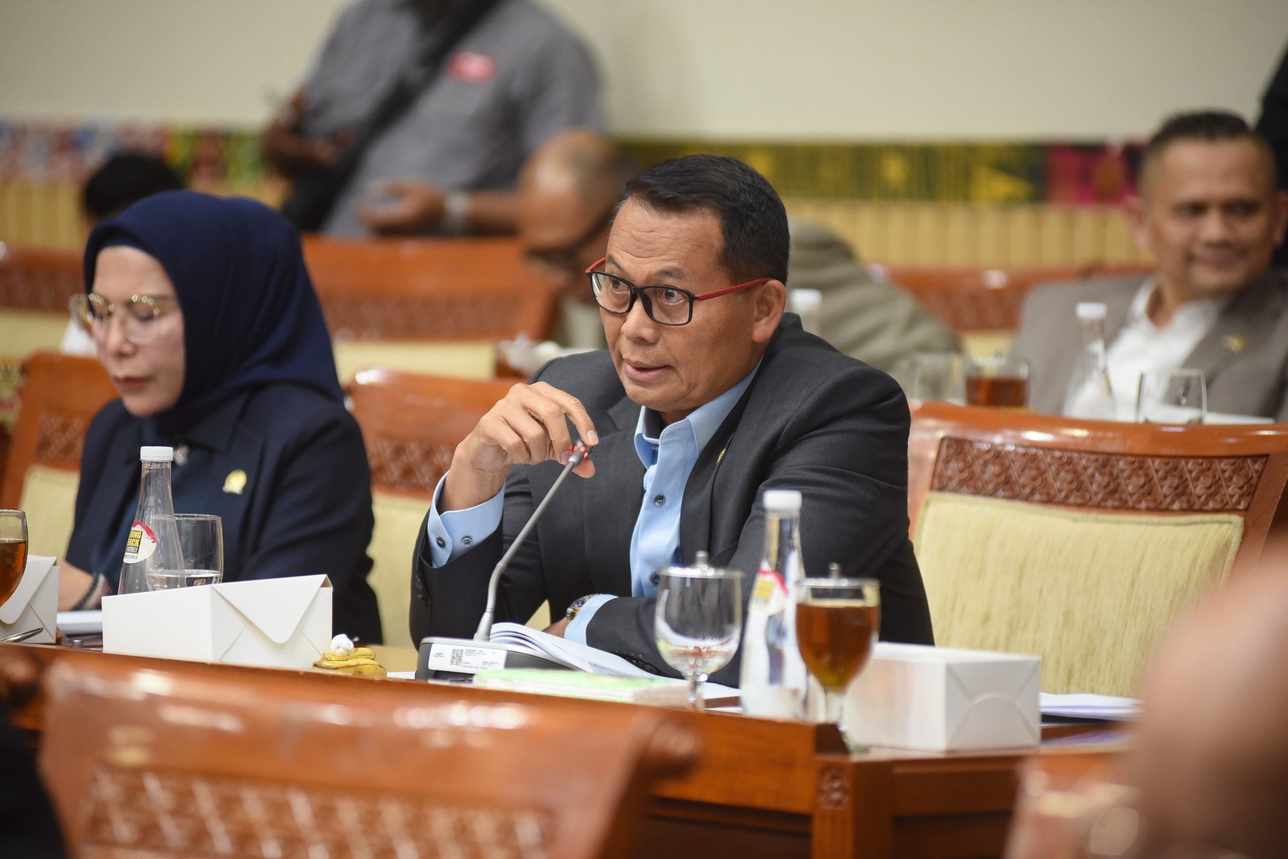 Alex Indra Lukman Dorong Pemerintah Kembalikan Peran Bulog Rangkul ...