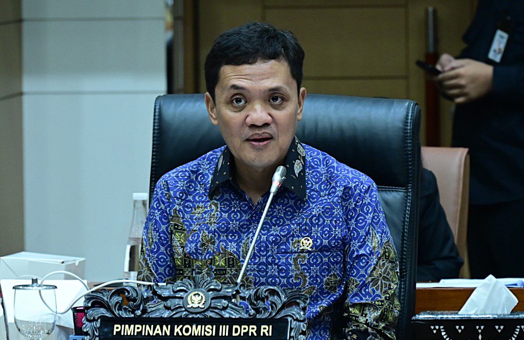Komisi III Bahas Perubahan Signifikan dalam RUU Hukum Acara Pidana - E-Media DPR RI
