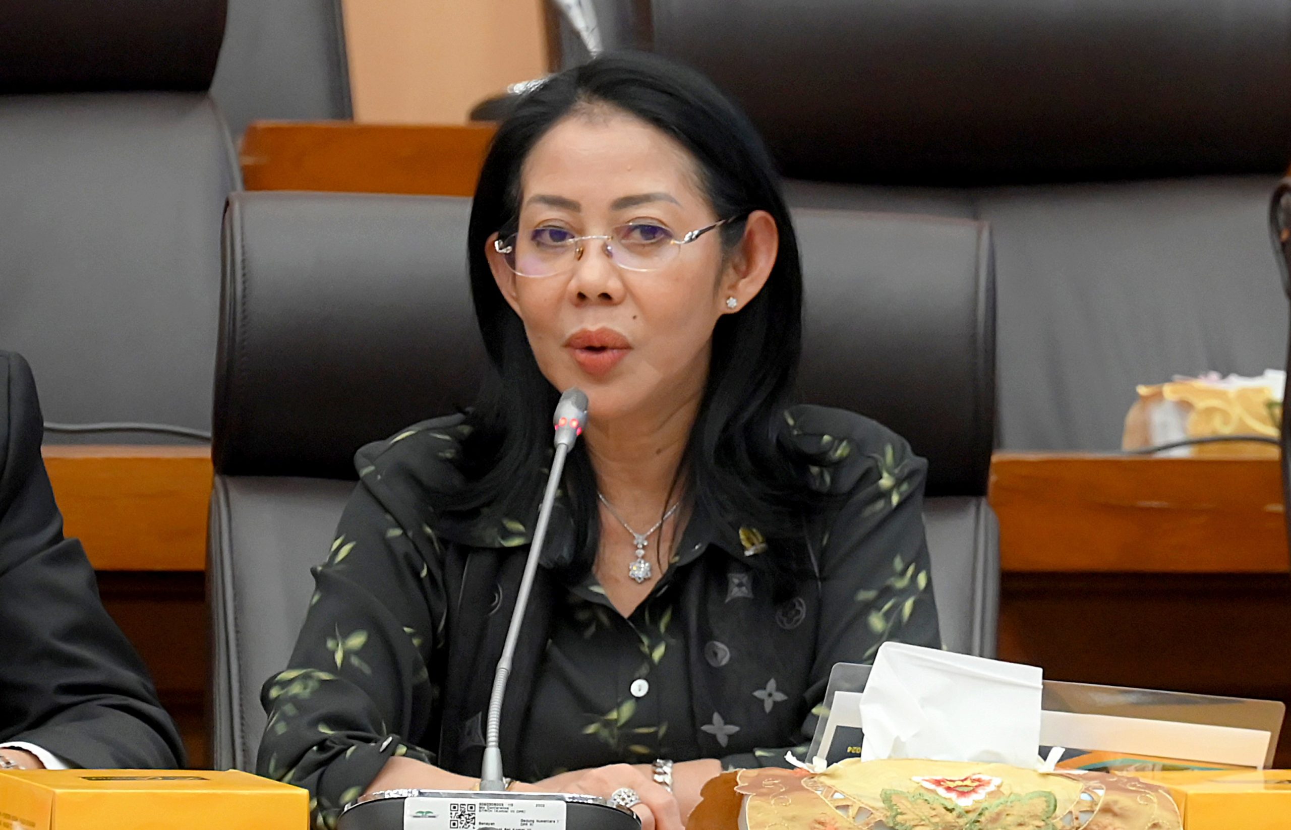 Kebijakan Prabowo Naikkan Gaji Guru Honorer Langkah Progresif untuk ...