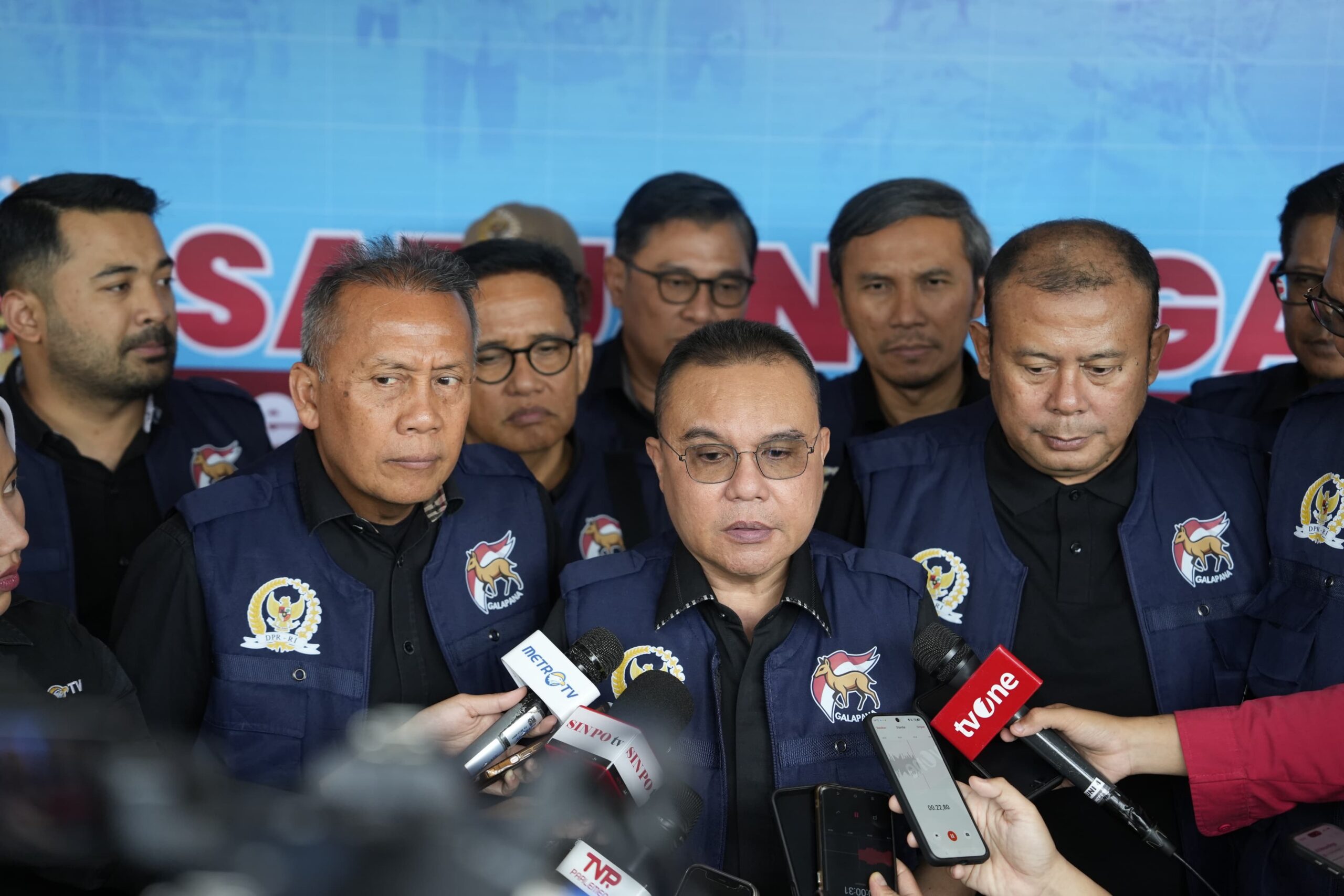 Koordinasi Intens Pemulihan Pascabencana, DPR Ngantor di Aceh! - E ...